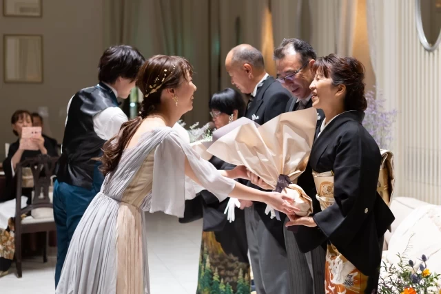 ゲストと楽しむ"laugh"な結婚式－futarinaさんの披露宴ハナレポ│ウエディングパーク